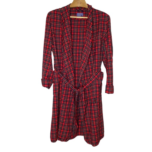 Pendleton | Other | Vintage Sir Pendleton Robe Xl Red Royal Stewart ...